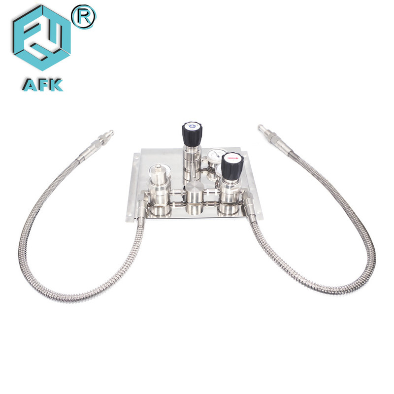 High pressure CO2 single stage gas control panel pressure regulator