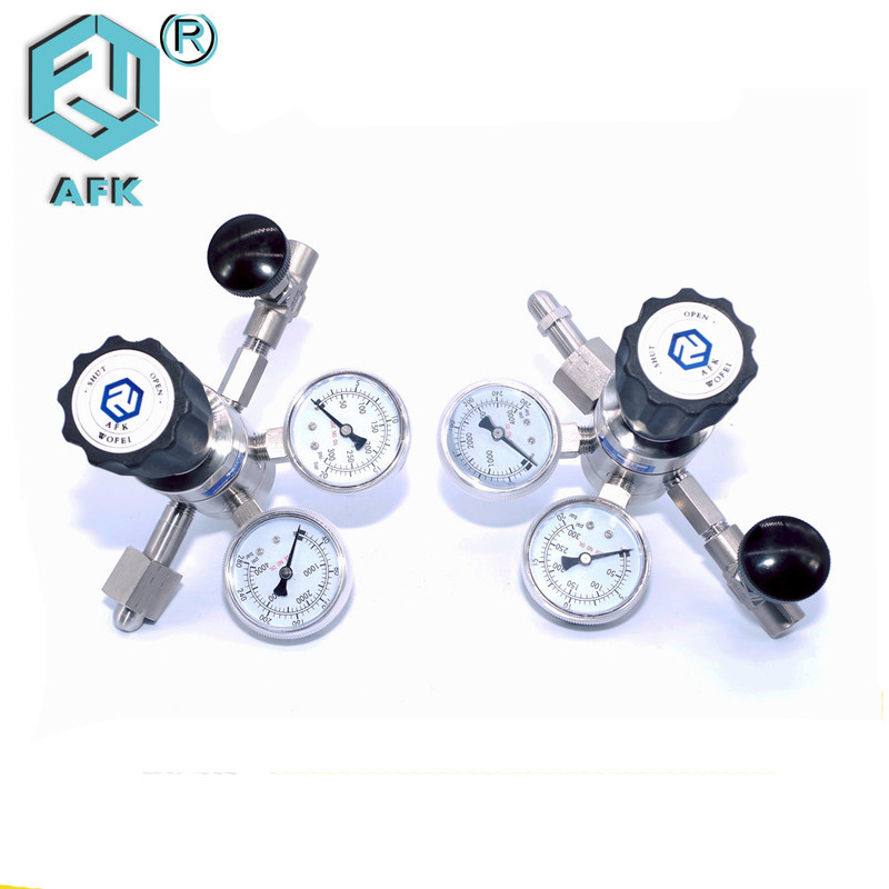 High Pressure Nitrogen SS Pressure Gauge , Two Stage Pressure Regulator ...