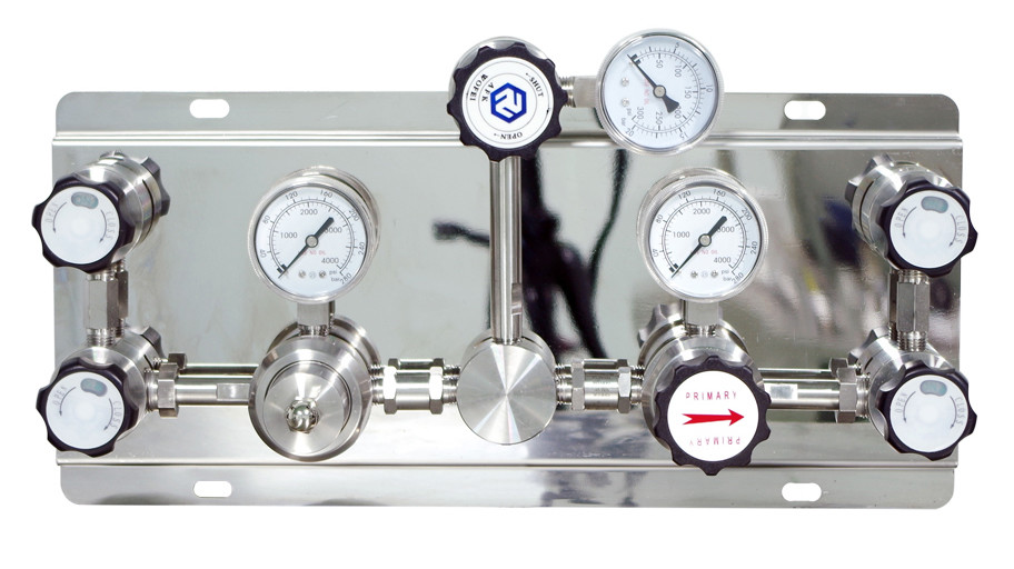 Semi - Automatic Changeover Manifold With 1/4" NPT Thread For Laboratory